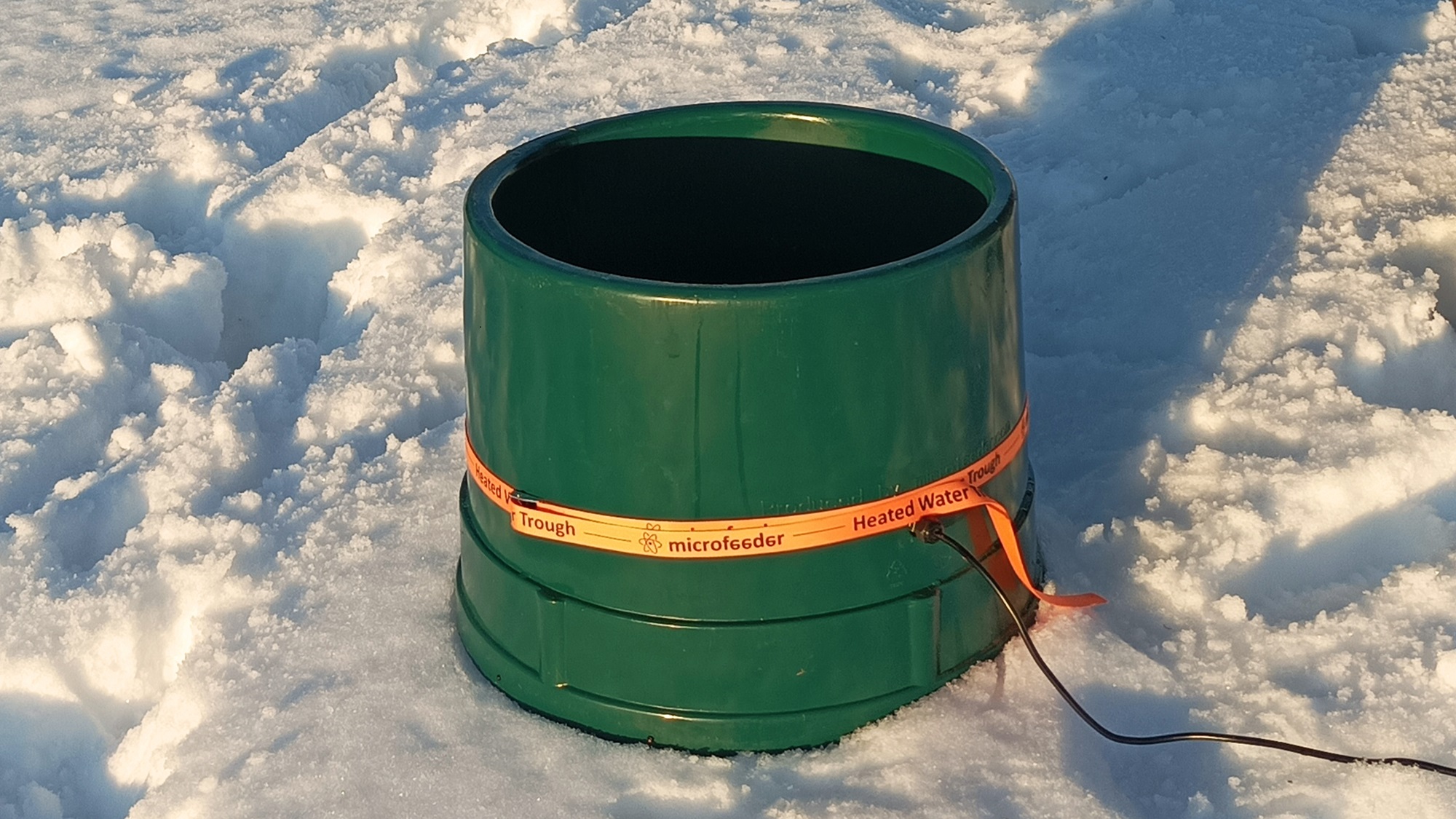 MicroFeeder Heated Water Trough